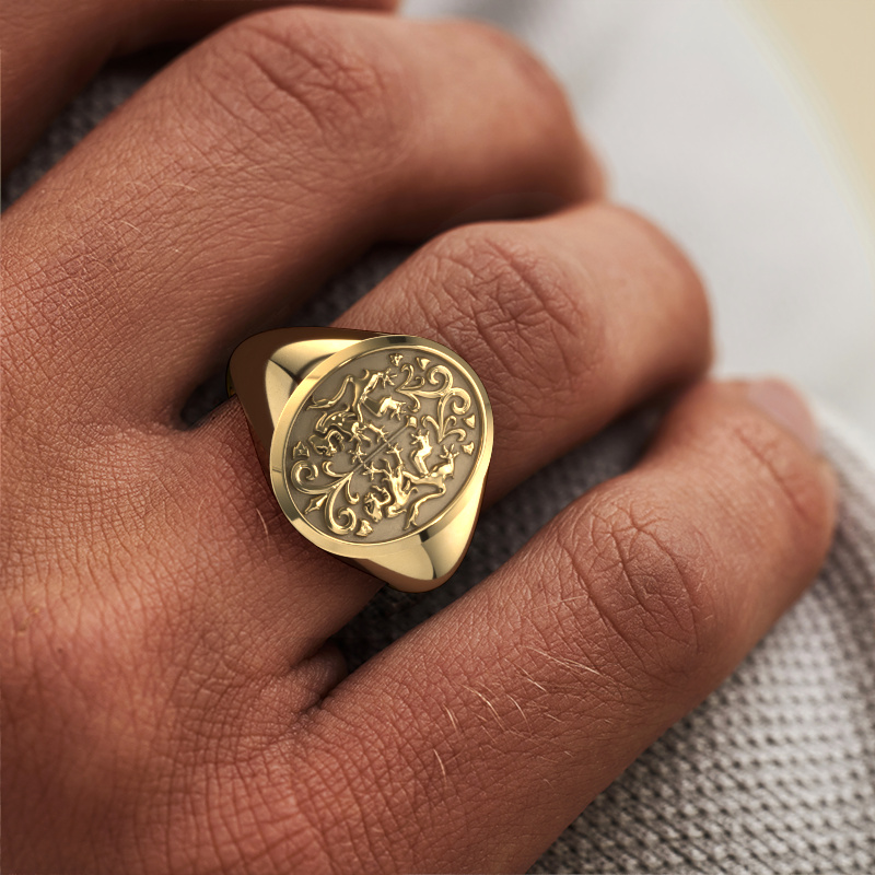 Oval coat of arms gold family crest ring Charlie|Customize yourself